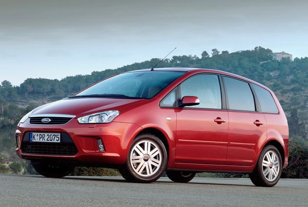 FORD C-Max - Qualité - Ford C-Max : Un monospace compact agréable à ...